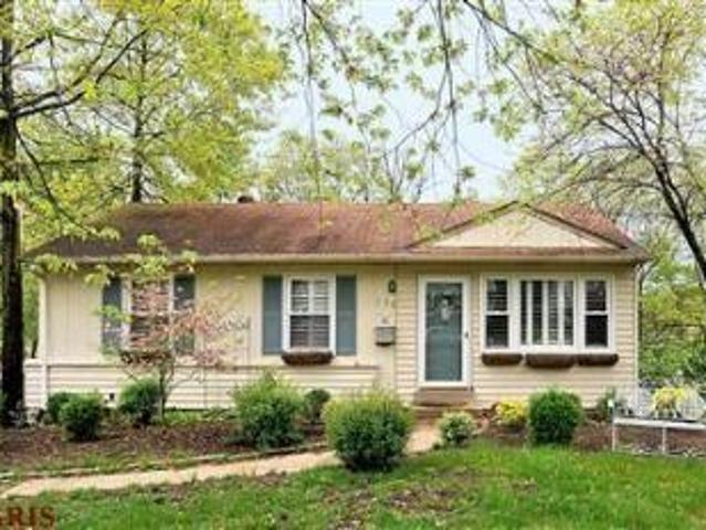 Crestwood English Country Cottage