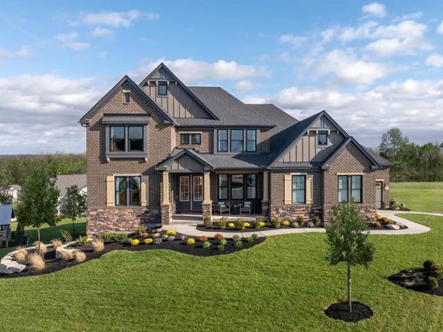 CRESTWOOD Plan Meadows at Grand Garden Community
