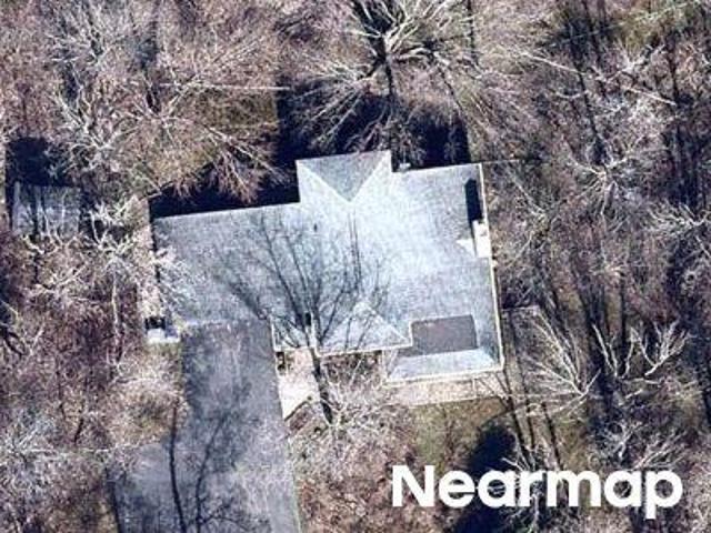 Crestwood Rd