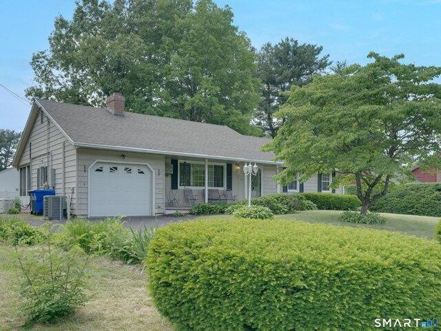Crestwood Trl, East Hartford, Home For Sale