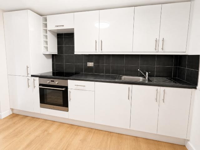 Criterion Mews, London N19, 4 bed flat to rent, £3,700 pcm | PrimeLocation