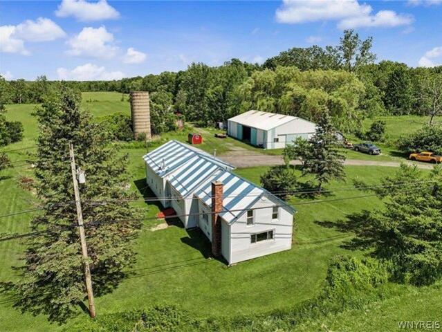 Crittenden Rd, Alden, Home For Sale