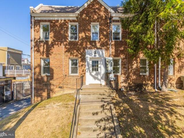 Crittenden St Nw, Washington, Home For Sale
