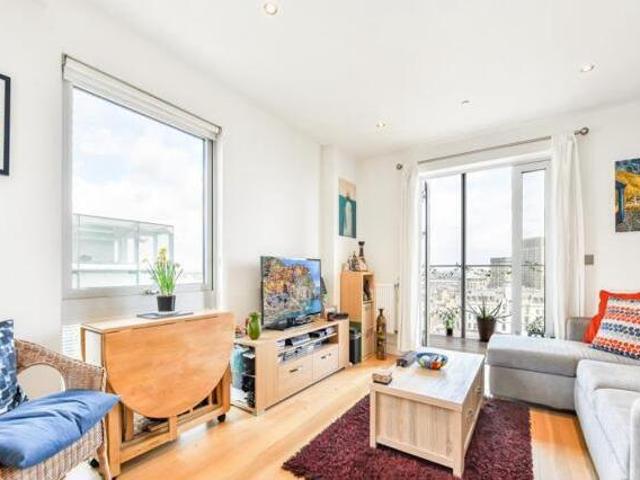 Cribb Lodge, Love Lane, 1 Bedroom Apartment
