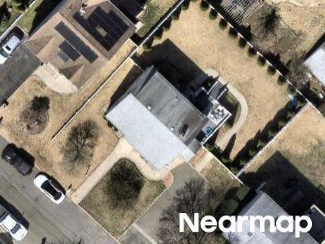 Cribbins Ave