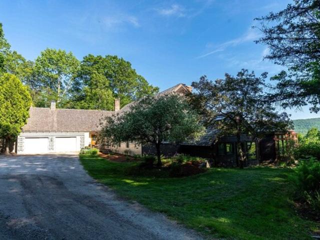 Cricket Hill Rd, Killington, Home For Sale