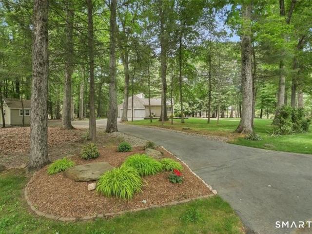 Cricket Ln, Simsbury, Home For Sale
