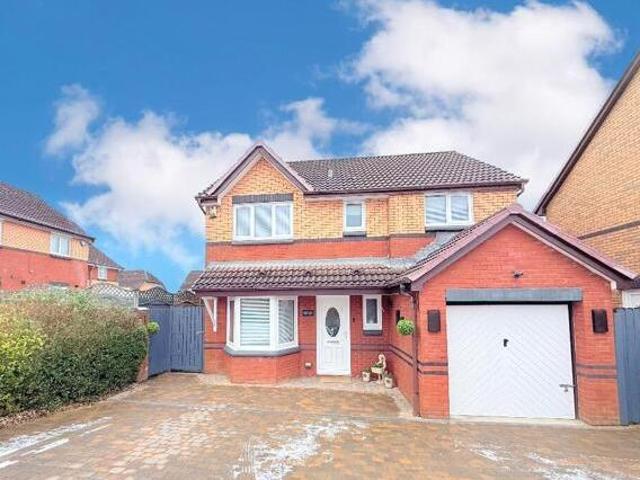 Cricket Place, Brightons, 4 Bedroom Detached