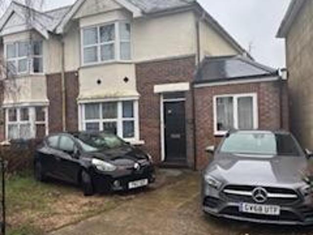 Cricket Road, Oxford 6 bed semi detached house to rent £3,990 pcm £921 pw
