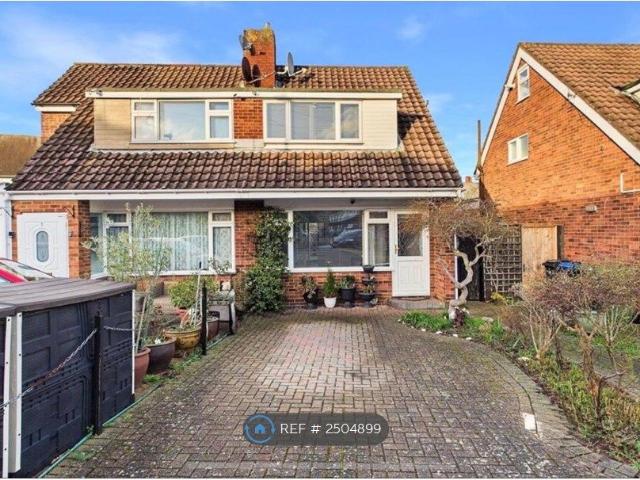 Cricketers Close, Chessington KT9, 2 bed semi detached house to rent, £1,950 pcm | PrimeLocation