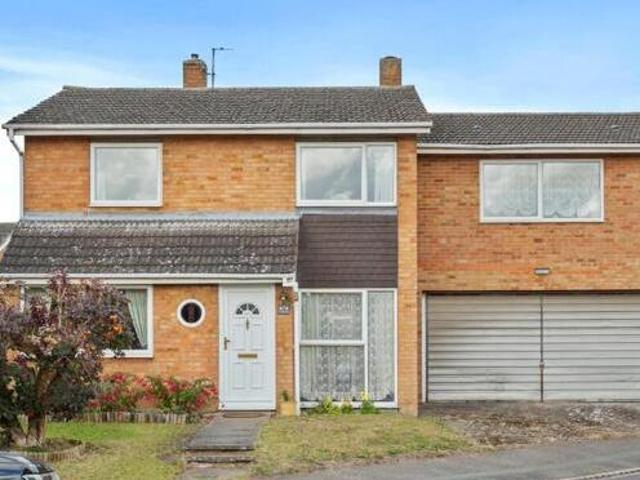 Cricketers Road, Arlesey, 4 Bedroom Detached