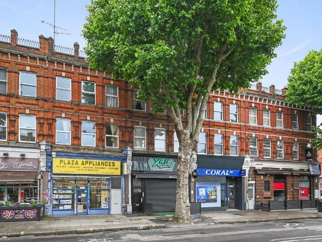 Cricklewood Broadway, London NW2, Studio to rent, £1,000 pcm | PrimeLocation
