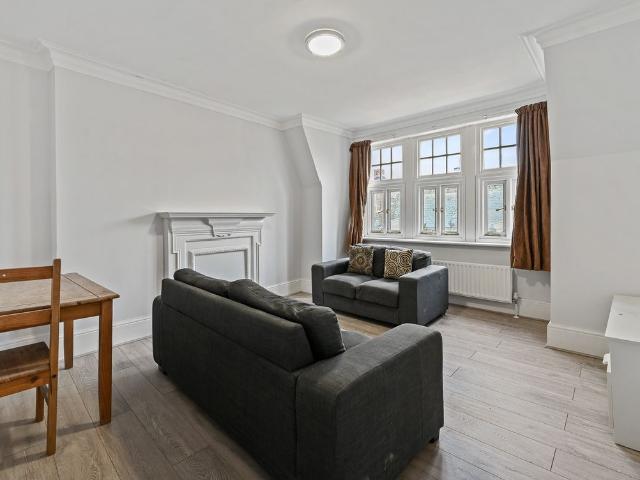 Electric Avenue, London SW9, 2 bed flat to rent, £2,350 pcm | PrimeLocation
