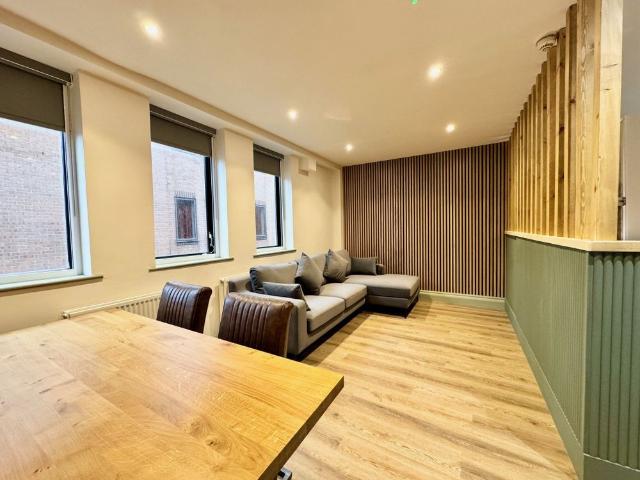Cricklewood Lane, London, NW2