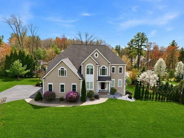 Crimson Dr, Shrewsbury, Home For Sale
