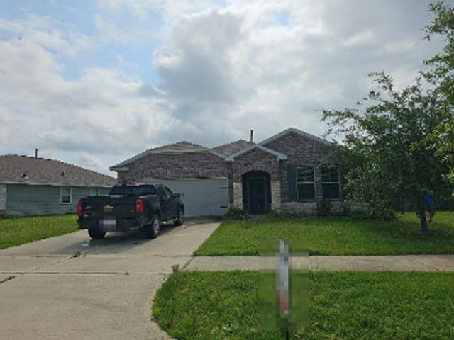 Crimson Pine Dr