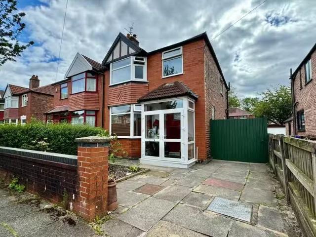 Crimsworth Avenue, Whalley Range 3 bed semi detached house for.