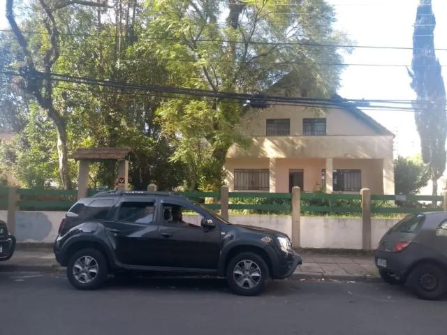 Cristo Rei, Terreno ZR4, composto de dois lotes, totalizando 5.380m², 45m de testada, Curitiba, PR