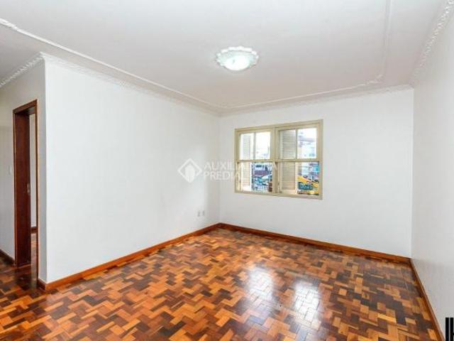 Cristal 3 dormitórios 2 banheiros com vaga rotativa! 81m²