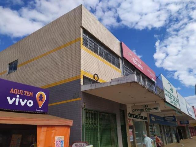 CRS 512 VENDO PREDIO COMERCIAL E RESIDENCIAL