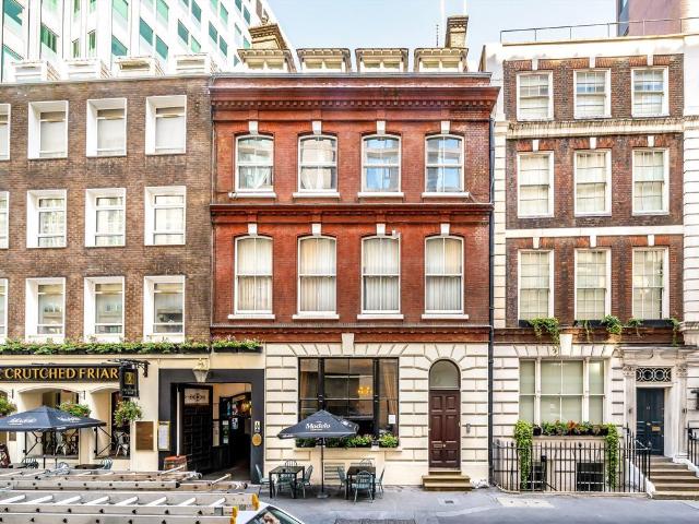 Crutched Friars, Tower Hill EC3N, 2 bed flat to rent, £4,500 pcm | PrimeLocation