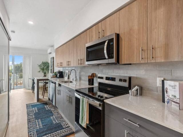 Cru at Willows 124 1 Bedroom Apartment for Rent at 12377 137th Pl Ne, Redmond, WA 98052 Willow Rose Hill