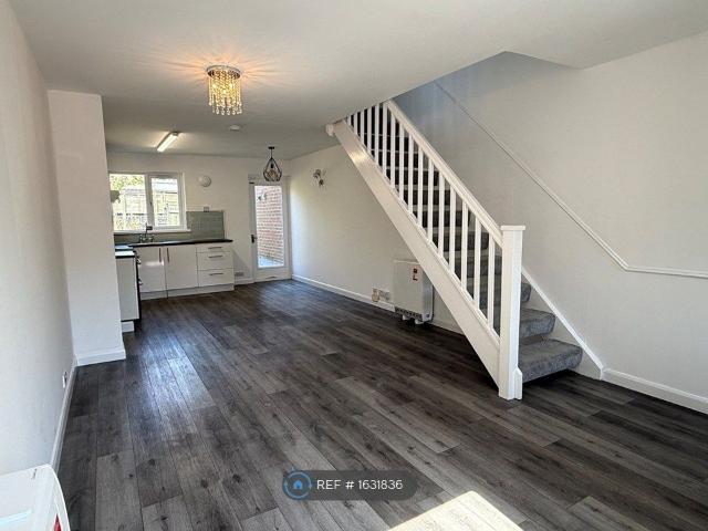 Crucible Close, Romford RM6, 2 bed end terrace house to rent, £1,995 pcm | PrimeLocation
