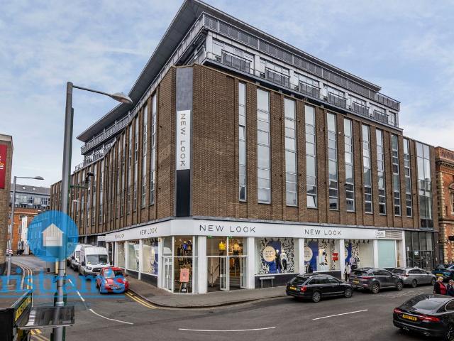 Crusader House, Nottingham NG1, 2 bed flat to rent, £1,100 pcm | PrimeLocation