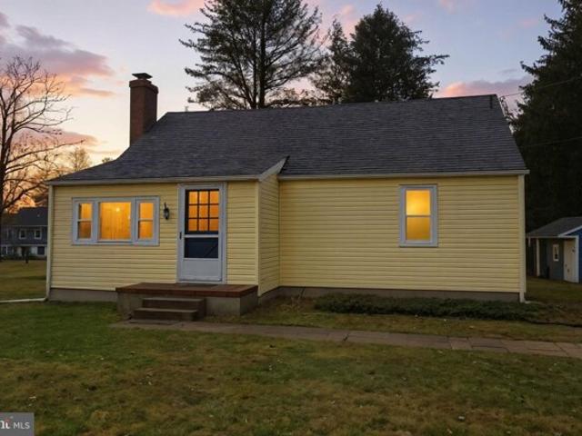 Crusher Rd, Hopewell, Home For Sale