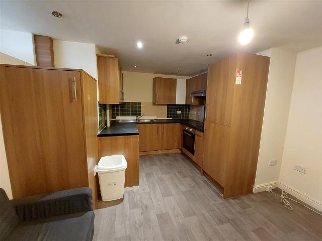 Crwys Road, Cardiff CF24, 5 bed shared accommodation to rent, £2,200 pcm | PrimeLocation
