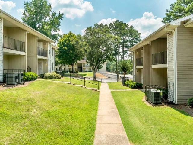 Crystal at Cascade 2 Bedroom Apartment for Rent at 2900 Landrum Dr Sw, Atlanta, GA 30311 Southwest Atlanta