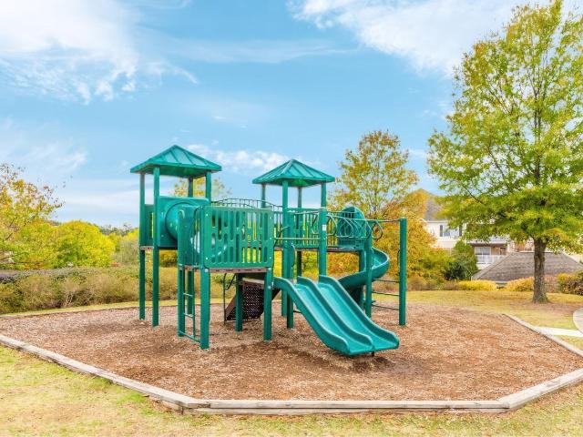 Crystal at Hamilton 3 Bedroom Apartment for Rent at 2423 Martin Luther King Jr Dr Sw, Atlanta, GA 30311 Florida Heights