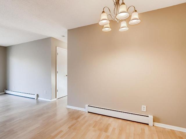Crystal Lake Estates 1 Bedroom Apartment for Rent at 3340 Drew Ave N, Robbinsdale, MN 55422