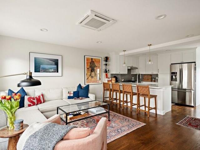 Crystal Pl Unit,boston, Condo For Sale