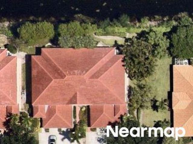 Crystal Pointe Dr Unit 102