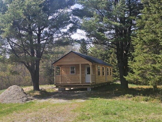 Crystal Rd, Crystal, Home For Sale