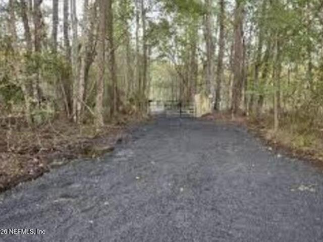Crystal Rd, Jacksonville, FL 32221