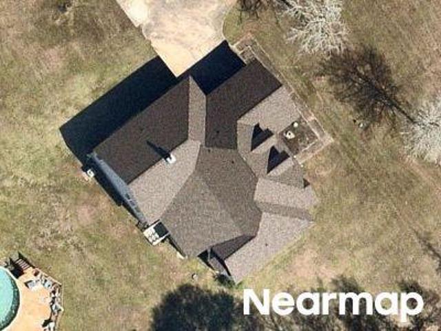Crystal Ridge Dr NW