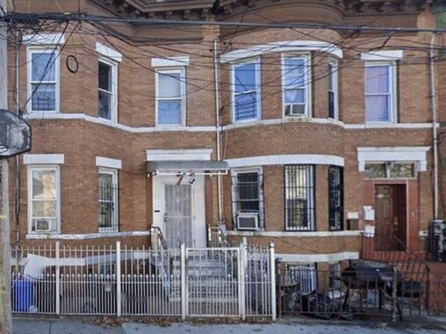 Crystal St, Brooklyn, Home For Sale