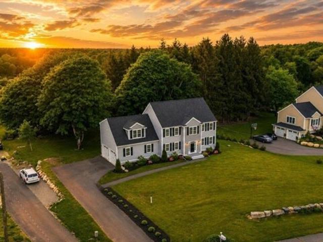 Crystal Spring Rd, Mattapoisett, Home For Sale