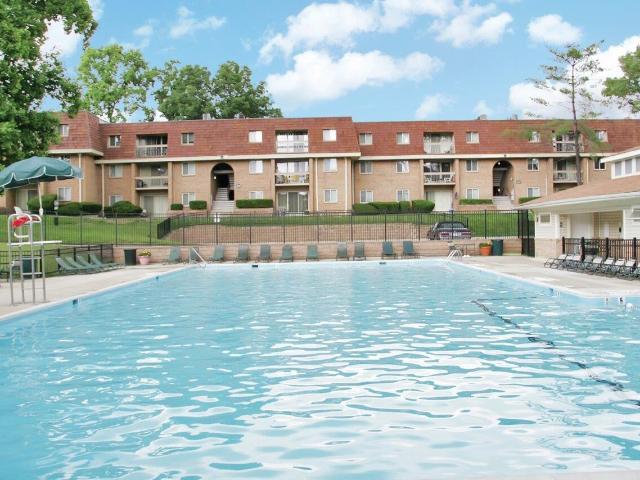 Crystal Springs 1 Bedroom Apartment for Rent at 14301 Georgia Ave, Aspen Hill, MD 20906 Aspen Hill