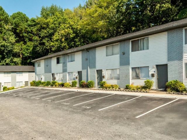 Crystal Townhomes 2 Bedroom Home for Rent at 3804 Martin Luther King Jr Dr Sw, Atlanta, GA 30331 Old Gordon