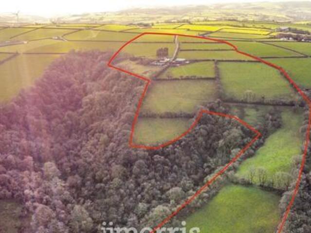 Cwmbach, Whitland, 5 Bedroom Property