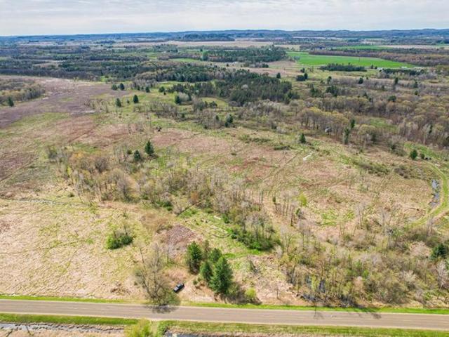 Cty Rd # C, New Lisbon, WI 53950