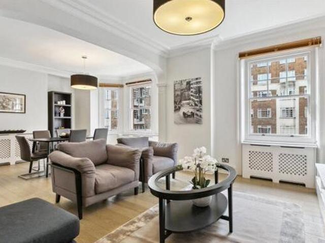 Cumberland Mansions, Brown Street, 3 Bedroom Flat