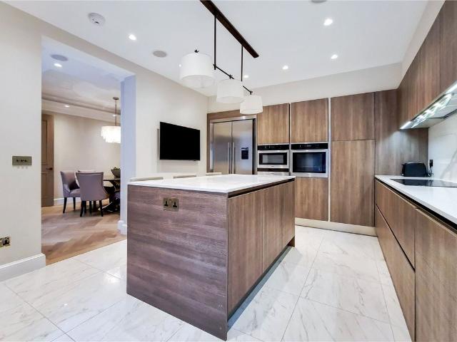 Cumberland Mansions, George Street W1H, 4 bed flat to rent, £15,383 pcm | PrimeLocation