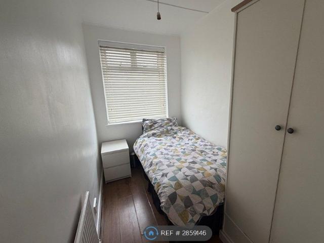 Cumberland Avenue, Welling DA16, Room to rent, £700 pcm | PrimeLocation