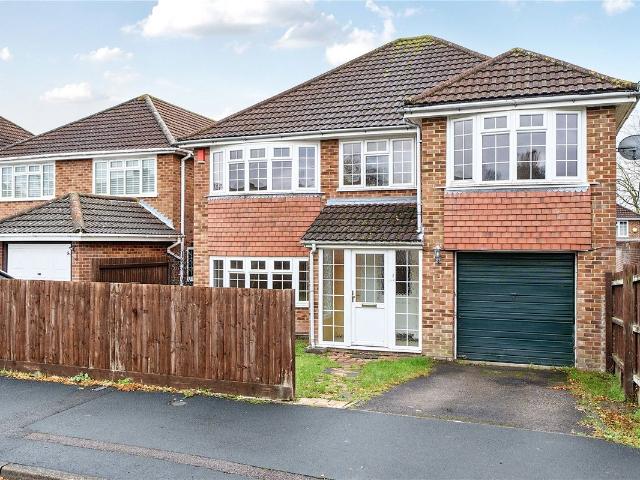 Cumberland Avenue, Basingstoke, Hampshire RG22, 5 bed detached house to rent, £2,000 pcm | PrimeLocation