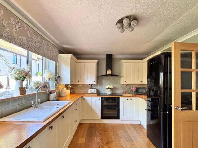 Cumberland Close, Clifton, 3 Bedroom Semi detached
