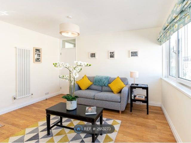Cumberland Court, London SW1V, 1 bed flat to rent, £1,900 pcm | PrimeLocation